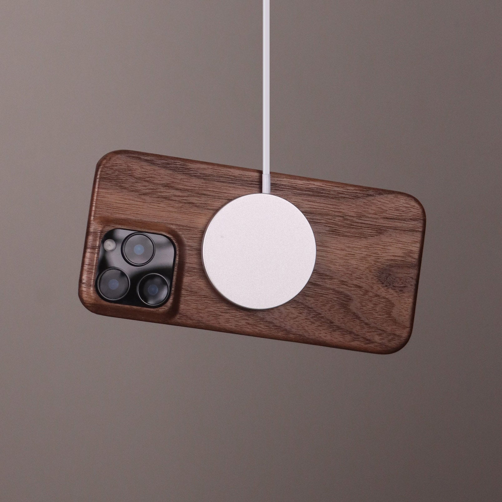 SHOWKOO MagSafe Aramid Natural Wood Ultra Slim Case Cover – Armor King Case